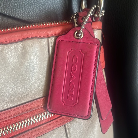 Coach | Bags | Coach Daisy Spectator Beige Salmon Pink Leather File ...